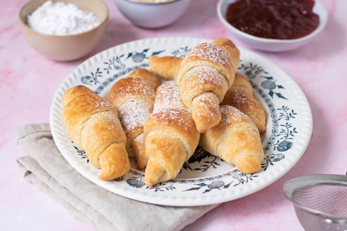 Homemade Croissants Recipe - Real Life of Lulu